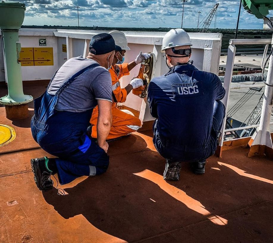 United States Coast Guard Atlantic Area > Our Organization > Heartland ...